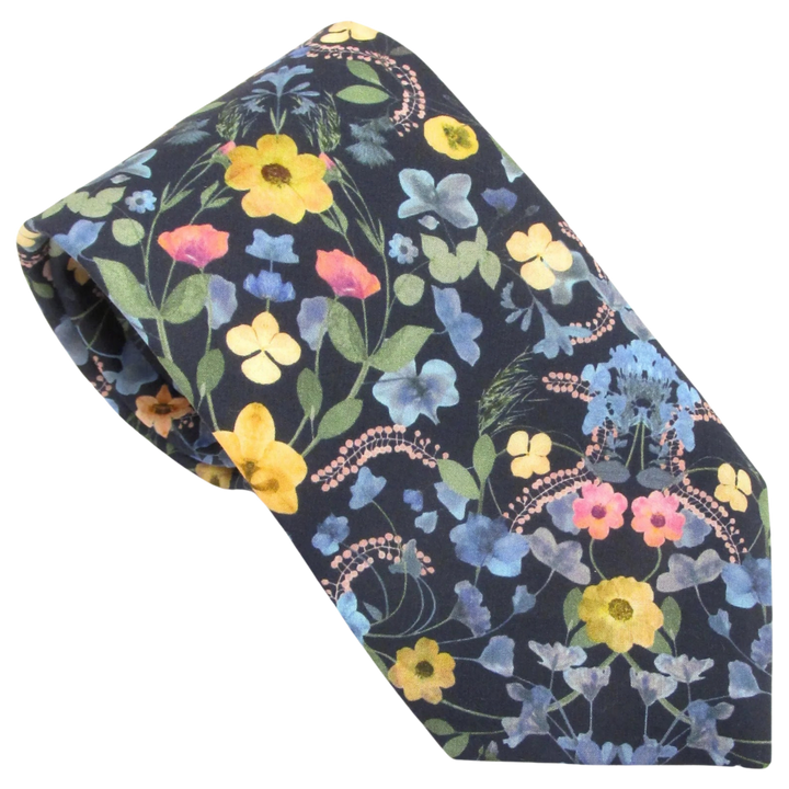 Van Buck Tie Made With Liberty Fabric | Coes